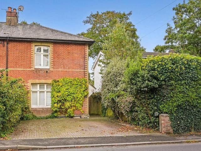 2 bedroom semi detached house for sale