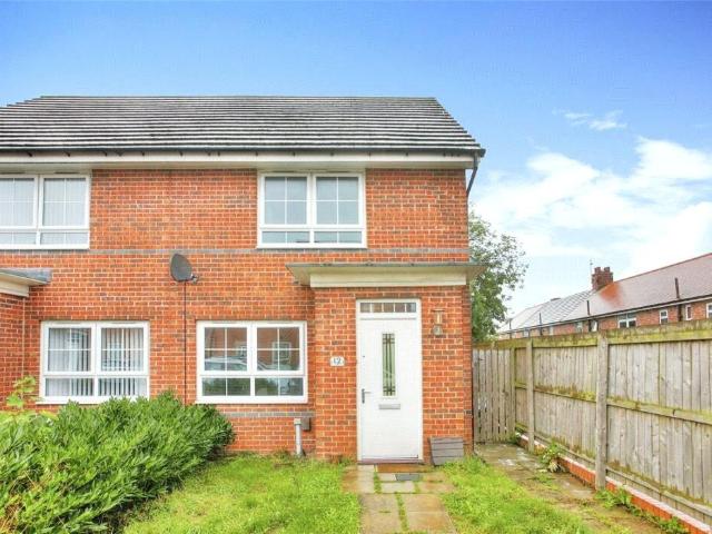 2 bedroom semi detached house for sale