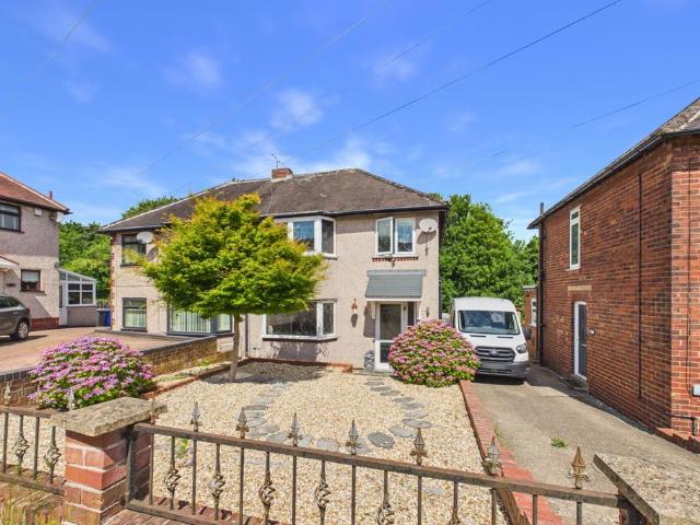 2 bedroom semi detached house for sale