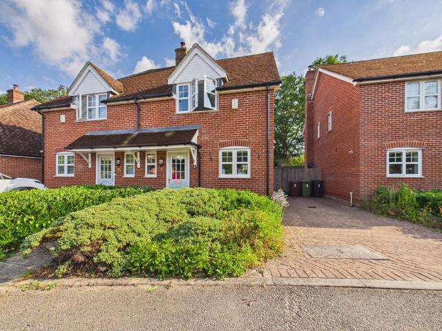 2 bedroom semi detached house for sale