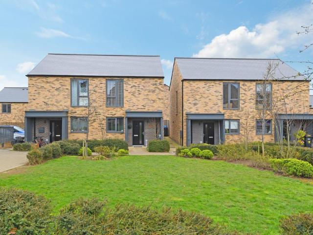2 bedroom semi detached house for sale
