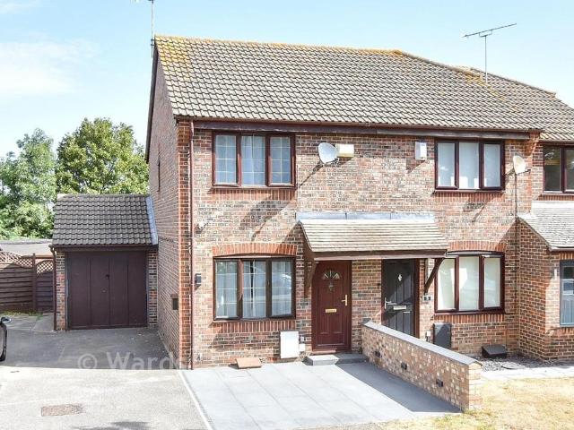 2 bedroom semi detached house for sale