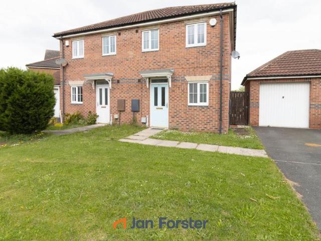 2 bedroom semi detached house for sale
