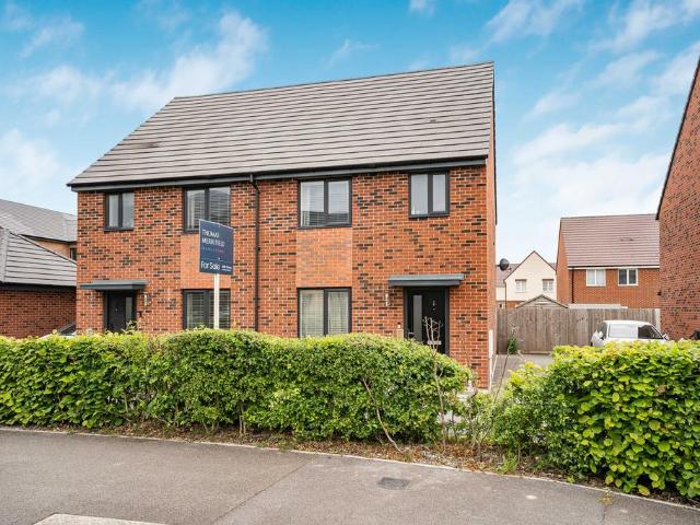 2 bedroom semi detached house for sale