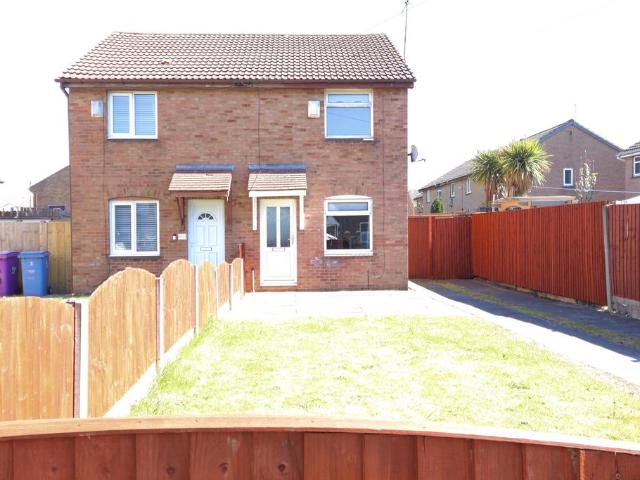 2 bedroom semi detached house for sale