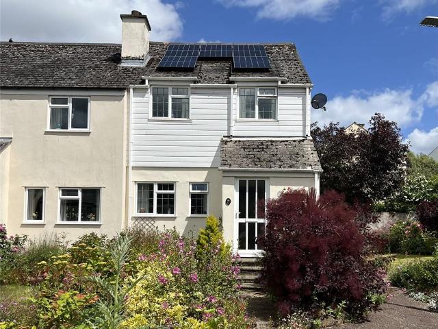 2 bedroom semi detached house for sale