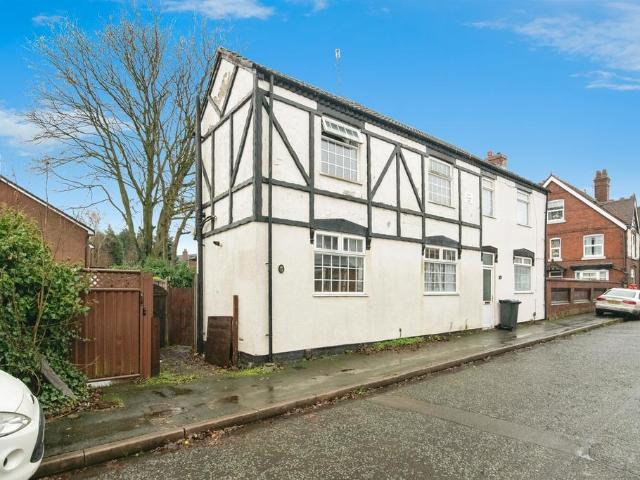 2 bedroom semi detached house for sale