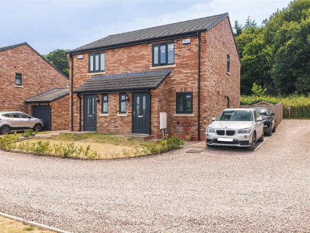 2 bedroom semi detached house for sale