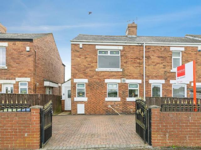 2 bedroom semi detached house for sale