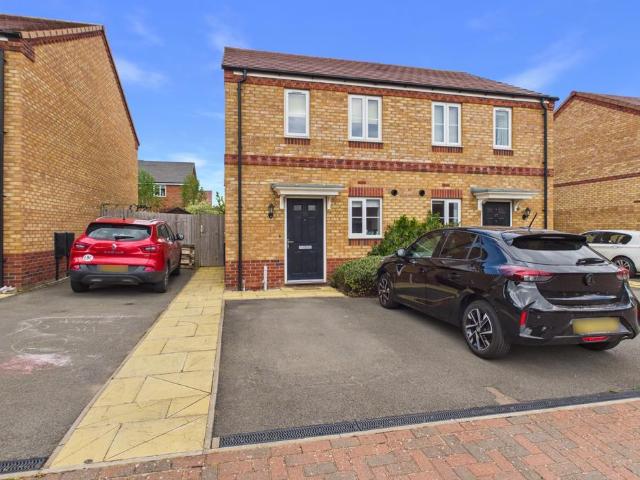 2 bedroom semi detached house for sale