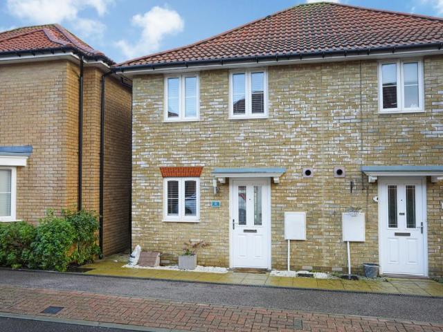 2 bedroom semi detached house for sale