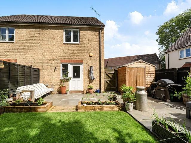 2 bedroom semi detached house for sale