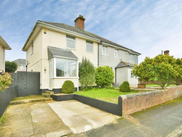 2 bedroom semi detached house for sale