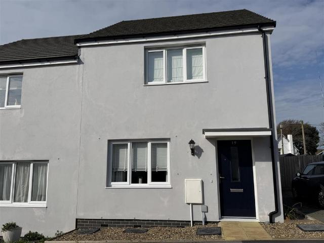 2 bedroom semi detached house for sale