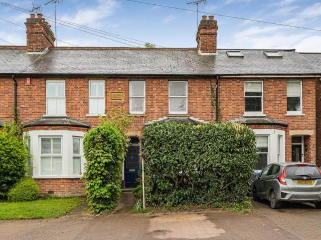 2 bedroom terraced house for sale