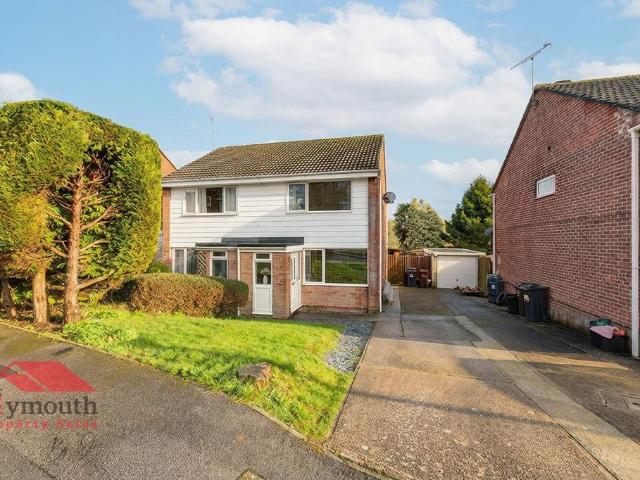 2 bedroom semi detached house for sale