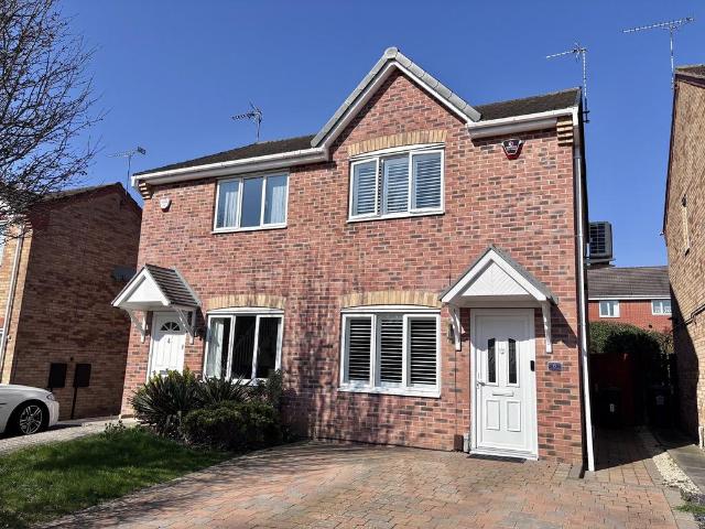 2 bedroom semi detached house for sale