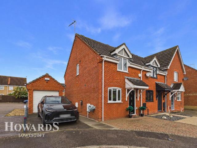 2 bedroom semi detached house for sale