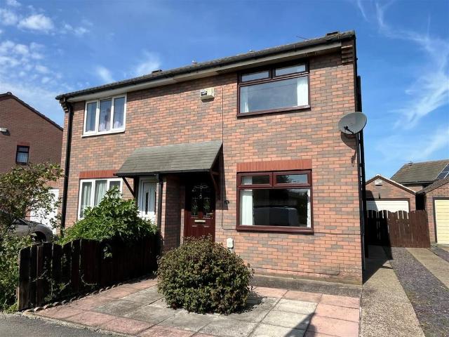 2 bedroom semi detached house for sale