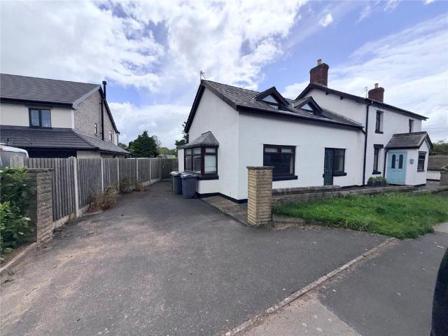 2 bedroom semi detached house for sale