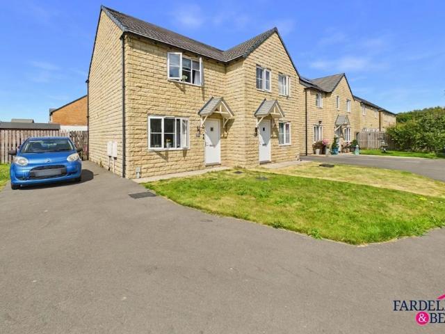 2 bedroom semi detached house for sale