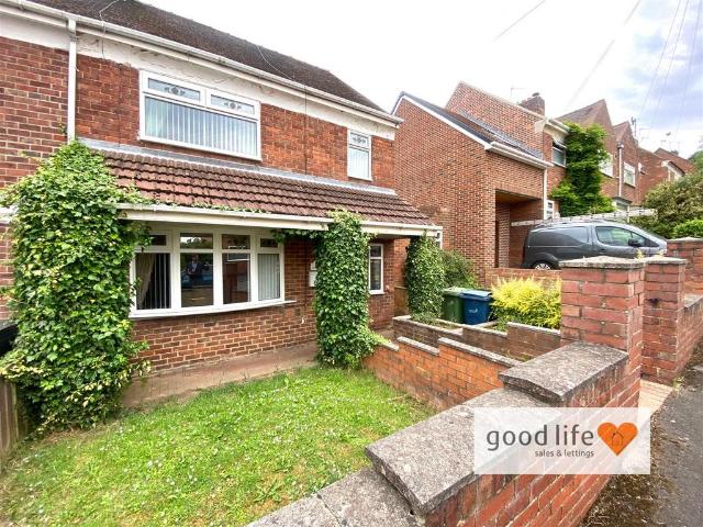 2 bedroom semi detached house for sale