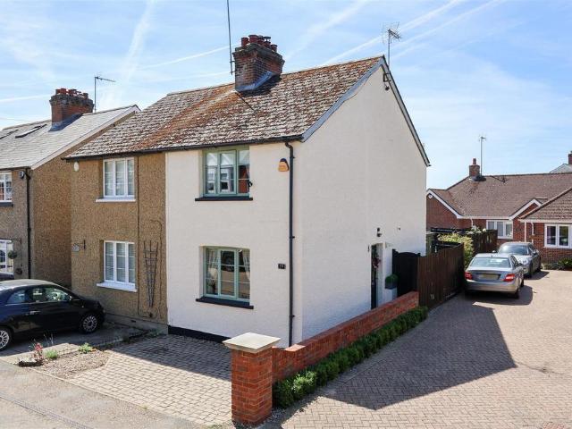 2 bedroom semi detached house for sale