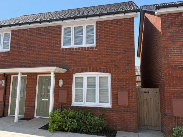 2 bedroom semi detached house for sale