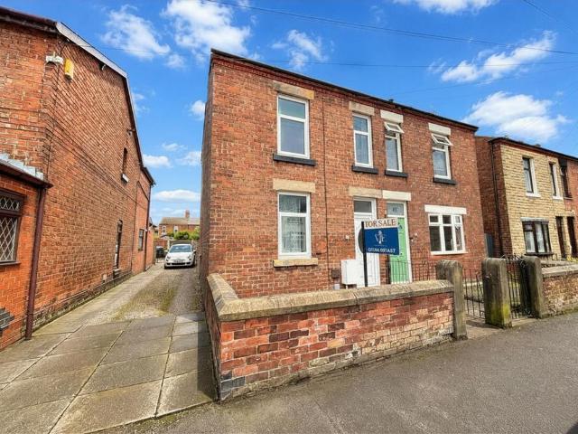 2 bedroom semi detached house for sale