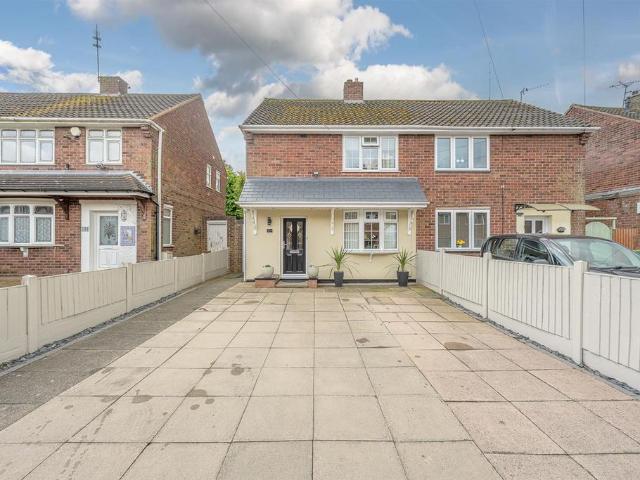 2 bedroom semi detached house for sale