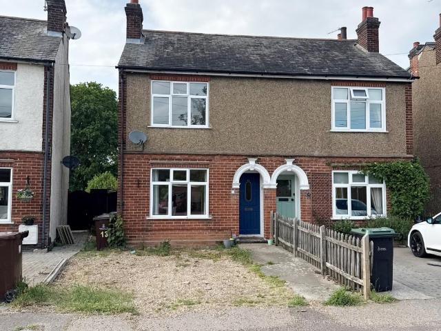 2 bedroom semi detached house for sale