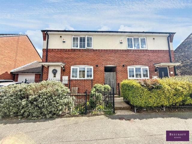 2 bedroom semi detached house for sale