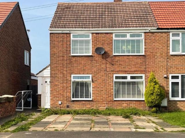 2 bedroom semi detached house for sale