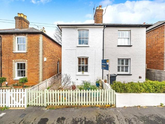2 bedroom semi detached house for sale