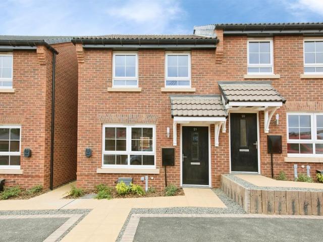 2 bedroom semi detached house for sale