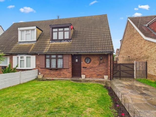 2 bedroom semi detached house for sale