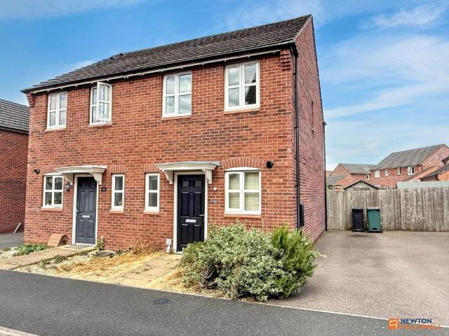 2 bedroom semi detached house for sale