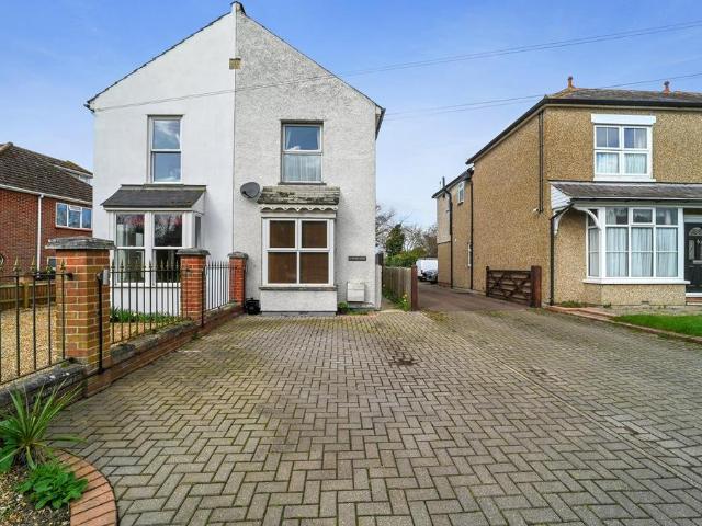 2 bedroom semi detached house for sale