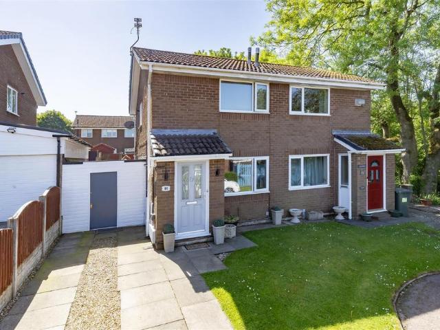 2 bedroom semi detached house for sale