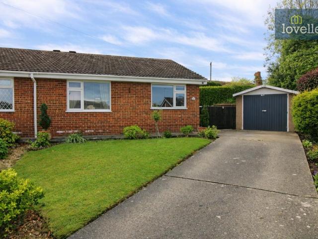 2 bedroom semi detached house for sale