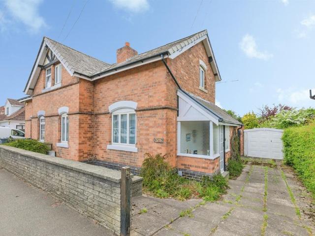 2 bedroom semi detached house for sale