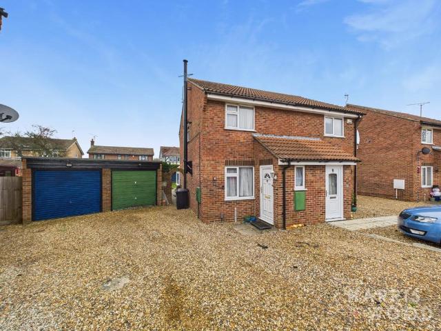 2 bedroom semi detached house for sale