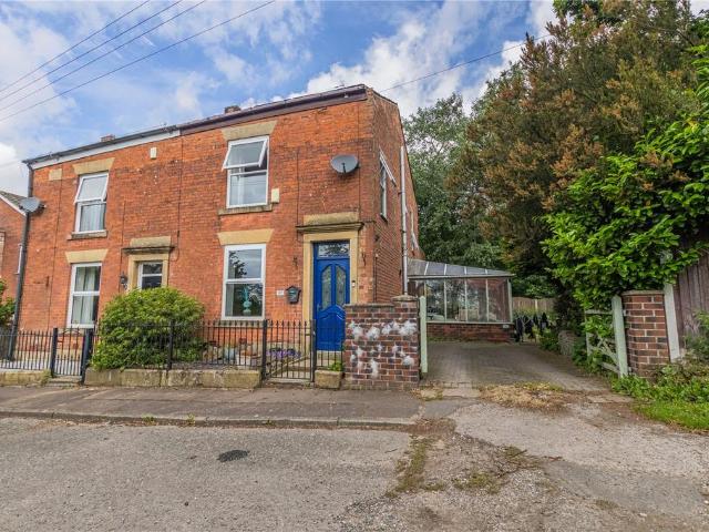 2 bedroom semi detached house for sale