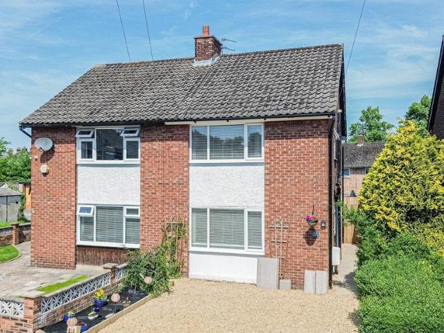 2 bedroom semi detached house for sale