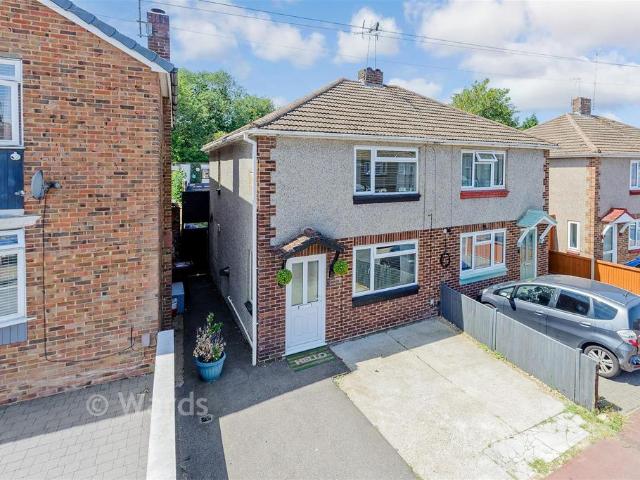 2 bedroom semi detached house for sale