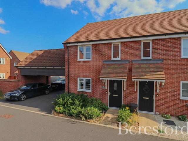 2 bedroom semi detached house for sale