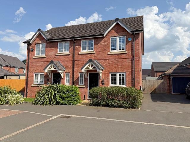 2 bedroom semi detached house for sale