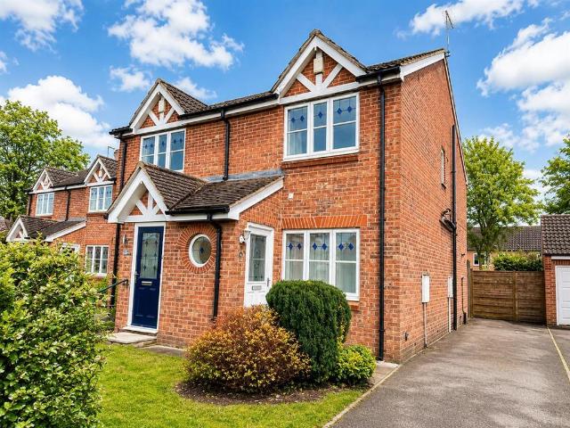 2 bedroom semi detached house for sale