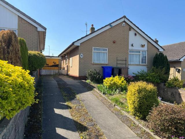 2 bedroom detached house for sale
