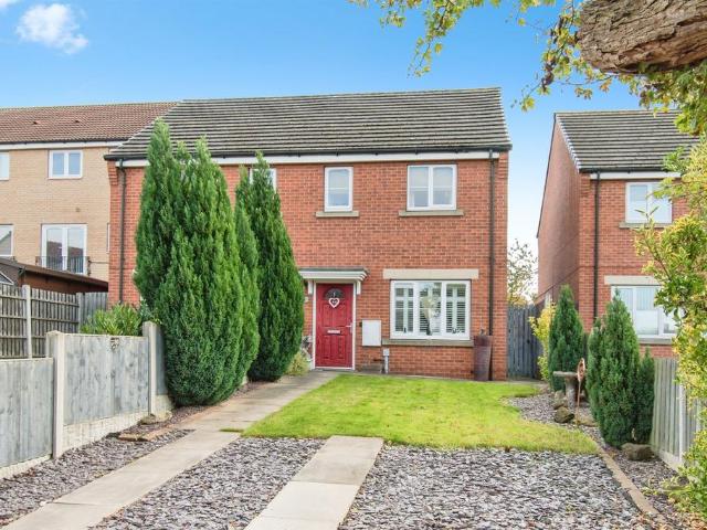 2 bedroom semi detached house for sale